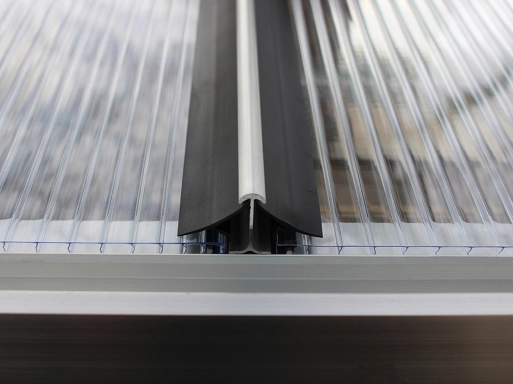 Szél elleni védelem 4 mm-es légkamrás lemezzel rendelkező 2500, 3000, 3800, 4400 vásárlása - OBI