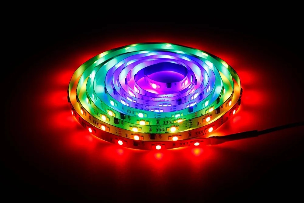 Eglo LED szalag RGBIC 3 m fekete-fehér 12 W vásárlása az OBI -nál