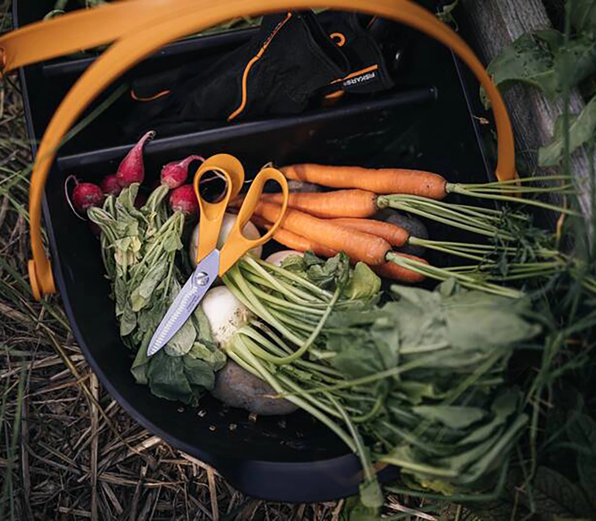 Fiskars Plus szüretelő kosár fekete-narancssárga vásárlása az OBI -nál