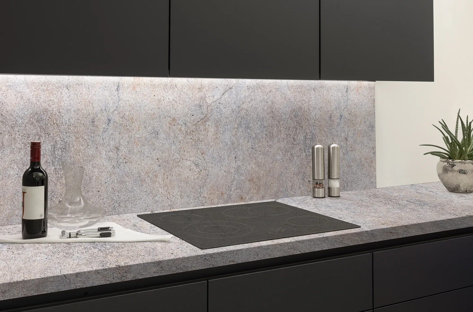 Kaindl munkalap Oldstone 60 cm x 3,8 cm max. hossz 4,1 m méteráru