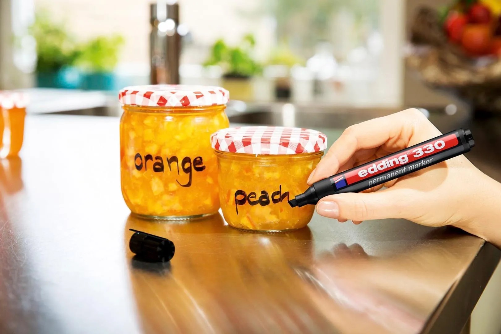 Edding 330 permanent marker kék vásárlása az OBI -nál