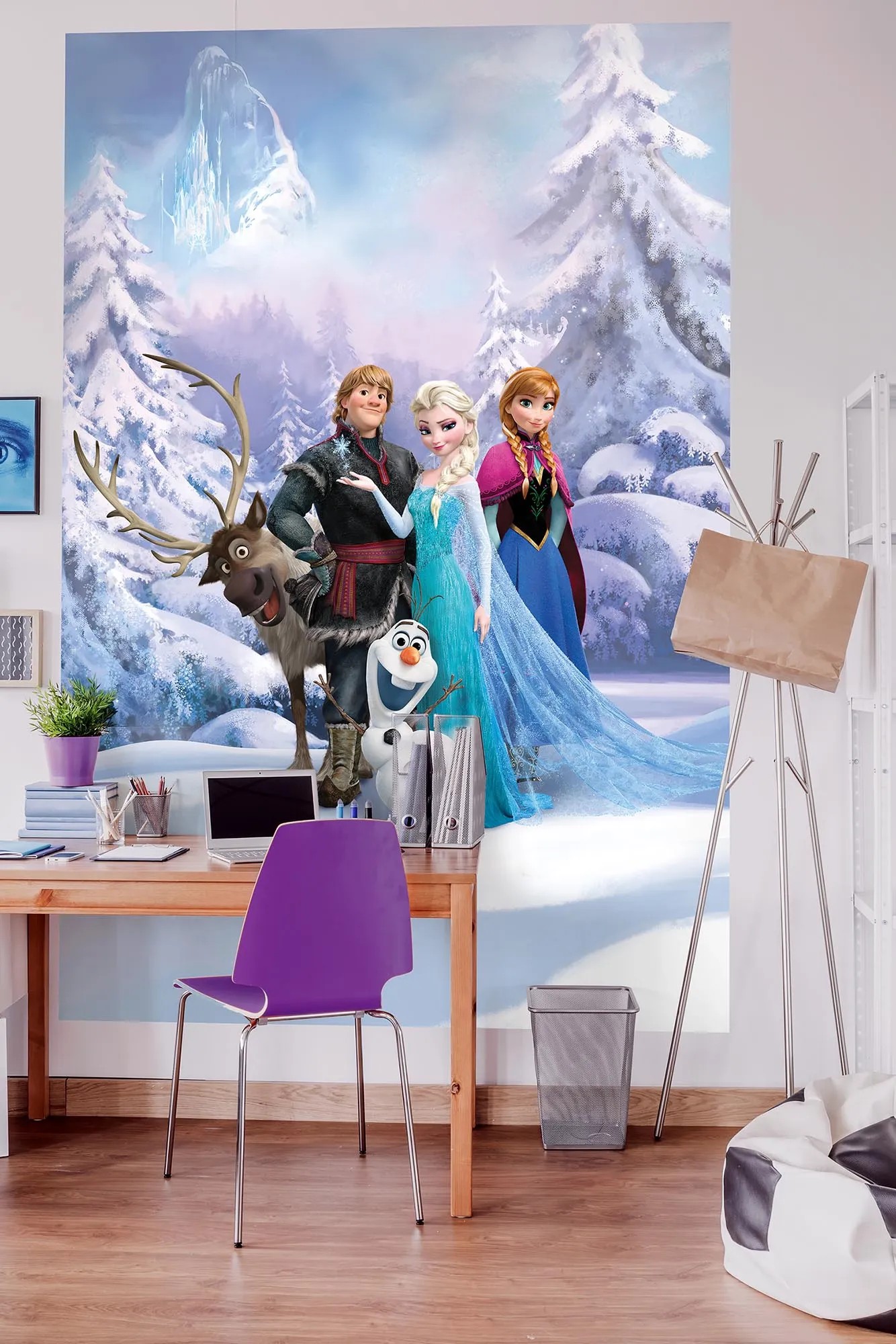 Komar fotótapéta Frozen Winterland 184 cm x 254 cm FSC®