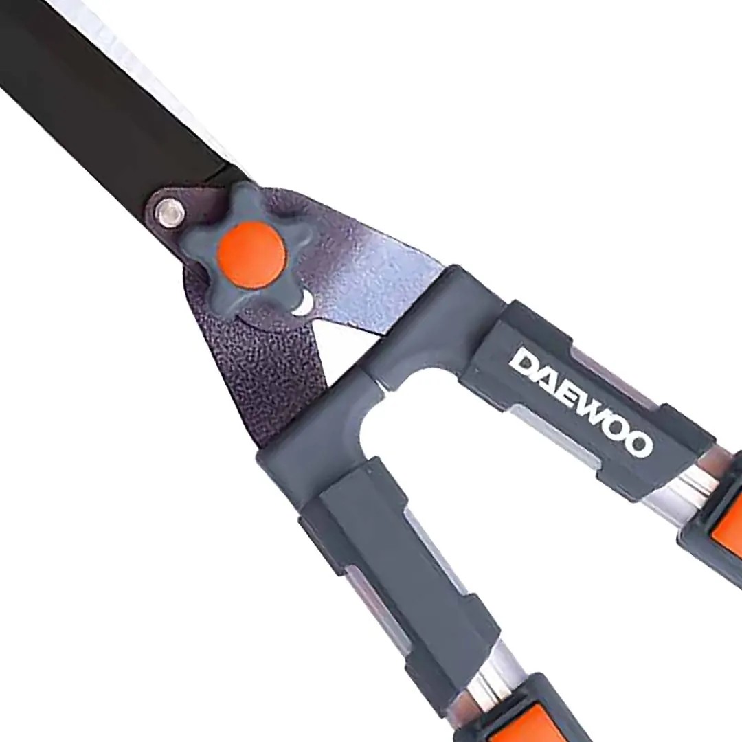 Daewoo 37-68 cm Teleszkópos hullámos élű sövényolló DAHW-HS84WB