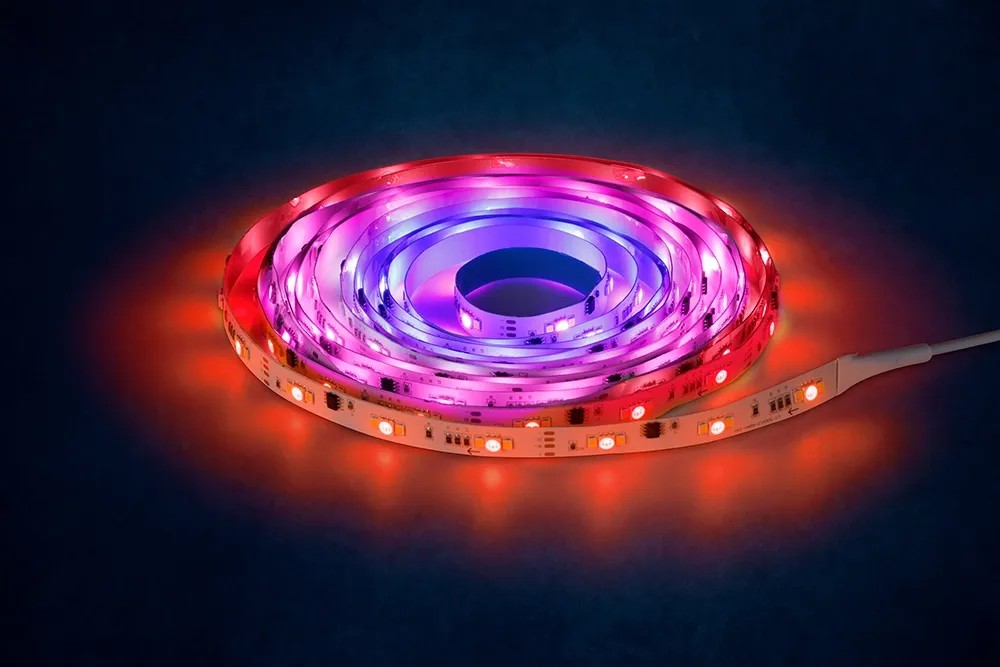 Eglo LED szalag RGBIC 3 m fekete-fehér 12 W vásárlása az OBI -nál